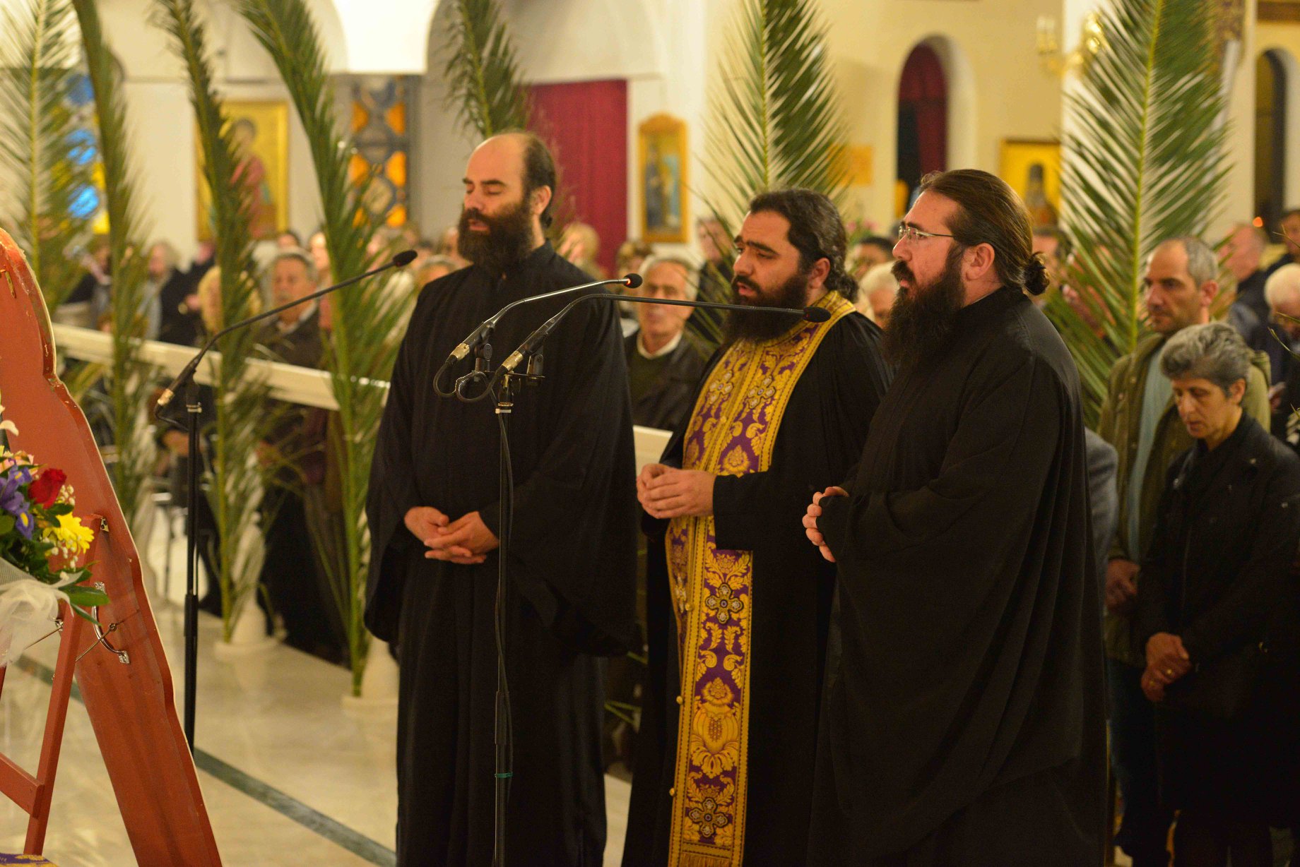 "Ιδού ο Νυμφίος έρχεται εν τω μέσω της νυκτός" - Ιερός Ναός Αγίου ...