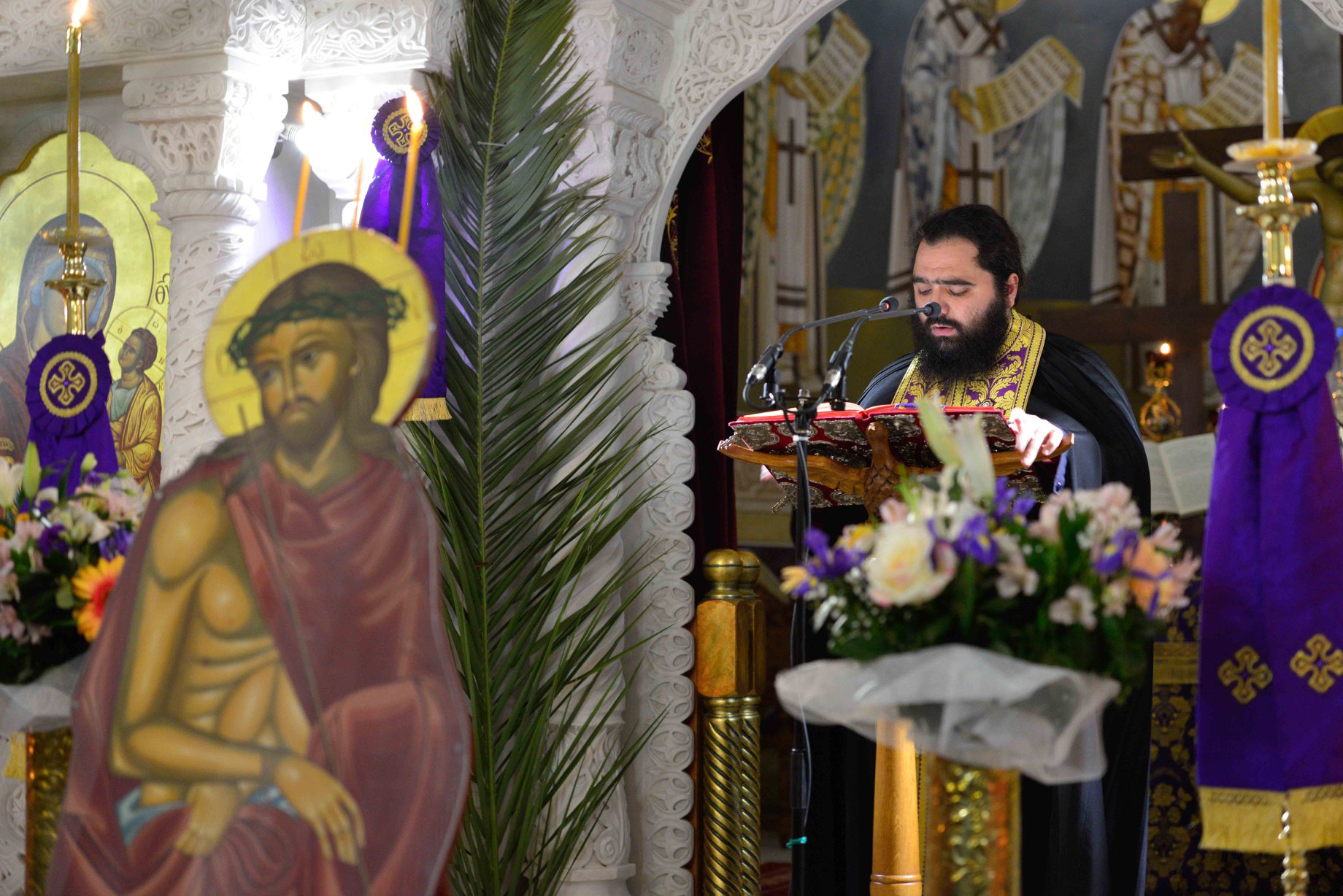 "Ιδού ο Νυμφίος έρχεται εν τω μέσω της νυκτός" - Ιερός Ναός Αγίου ...